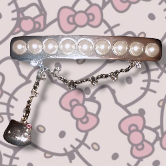 Hello Kitty | Accessories | Rare Htf Y2k Hello Kitty Silver Pearls ...